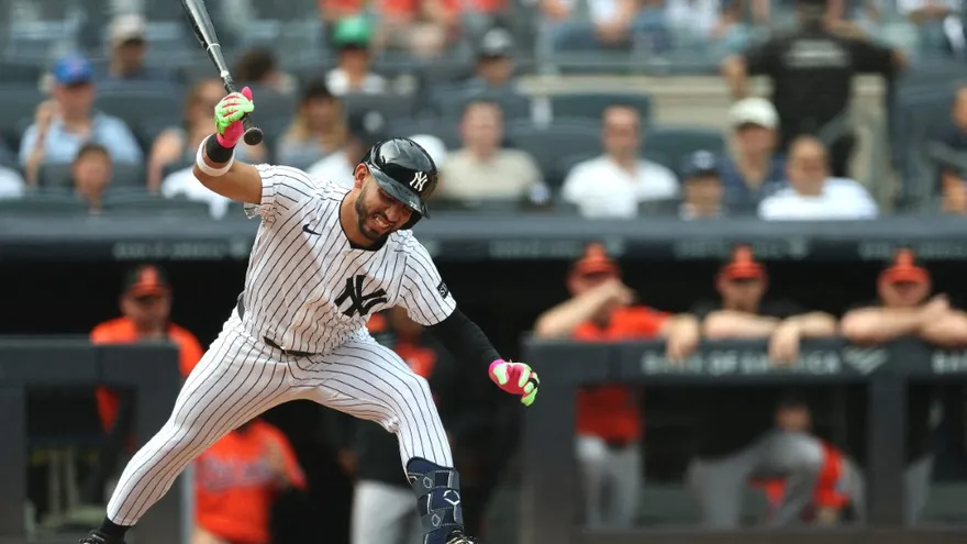 09/30/25 Red Sox vs Yankees Betting Preview: Predictions & Odds